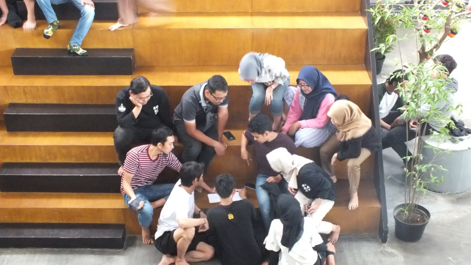 Play Saturday: Fun Games for Your Mind - 24Slides