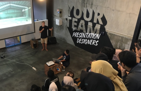 About Us | Our Story | 24Slides